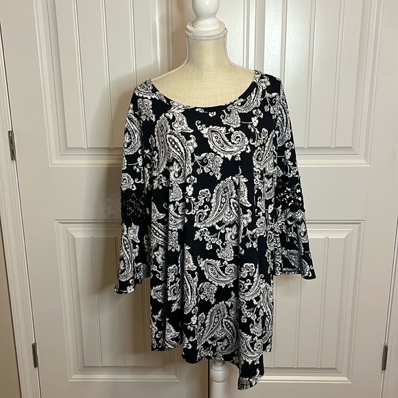 new directions | Tops | New Directions Curvy Collection Blouse | Poshmark